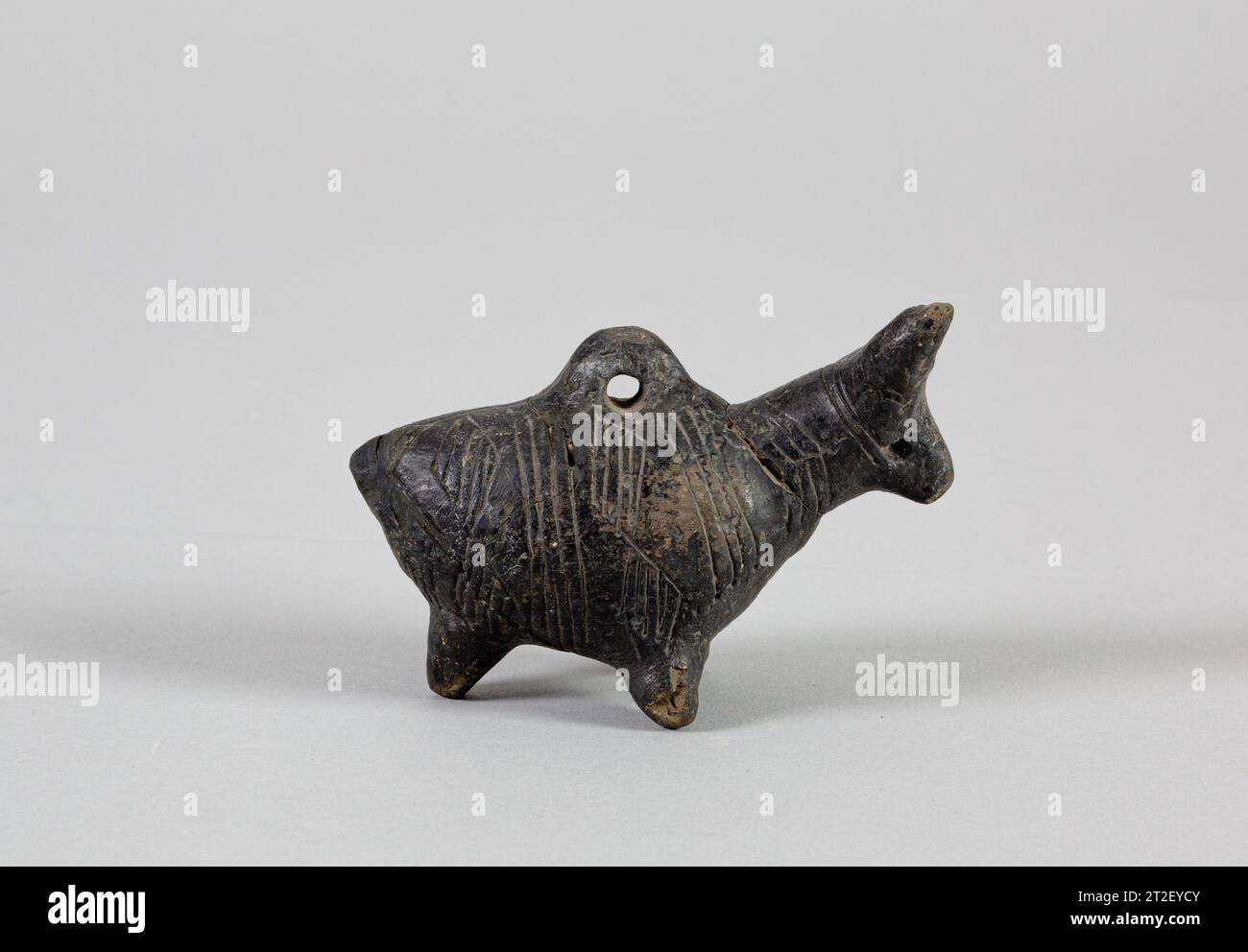 Terracotta askos in the shape of a quadruped Cypriot ca. 2000–1725 BCE ...