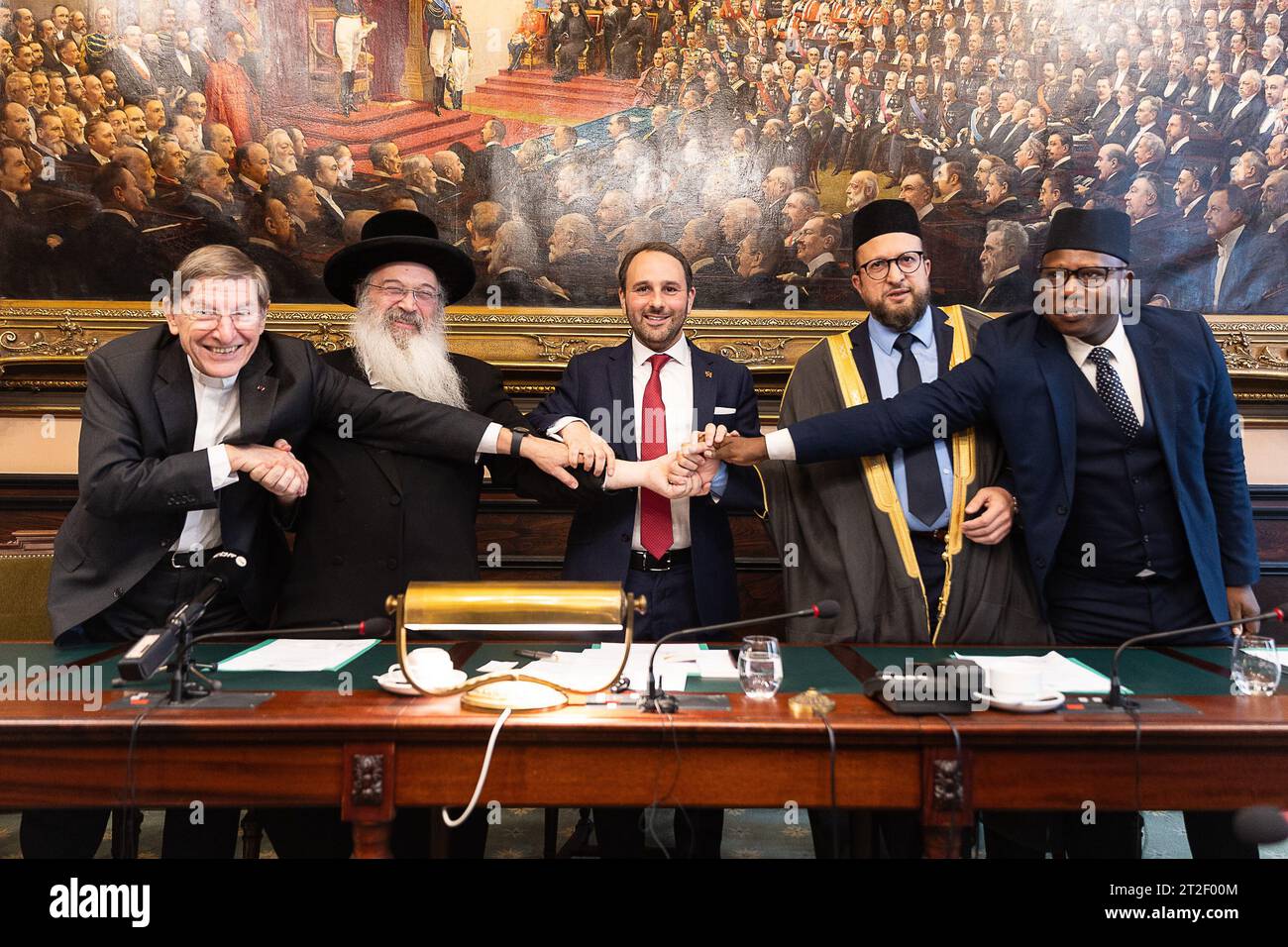 Pastor Rik Hoet, Rabbi Pinchas Padwa, N-VA's Michael Freilich, Imam ...