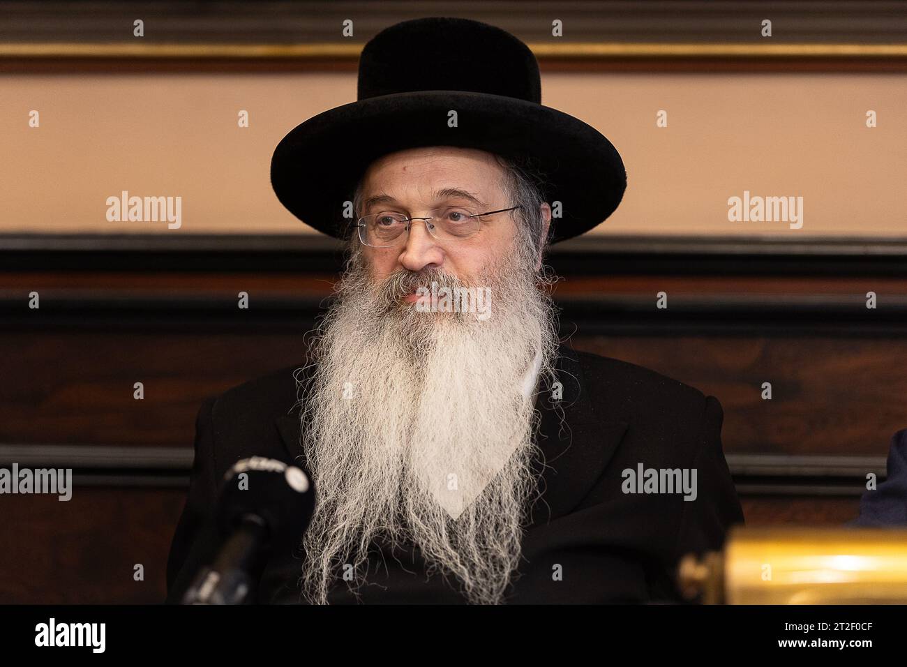 Rabbin pinchas street Banque de photographies et d’images à haute ...
