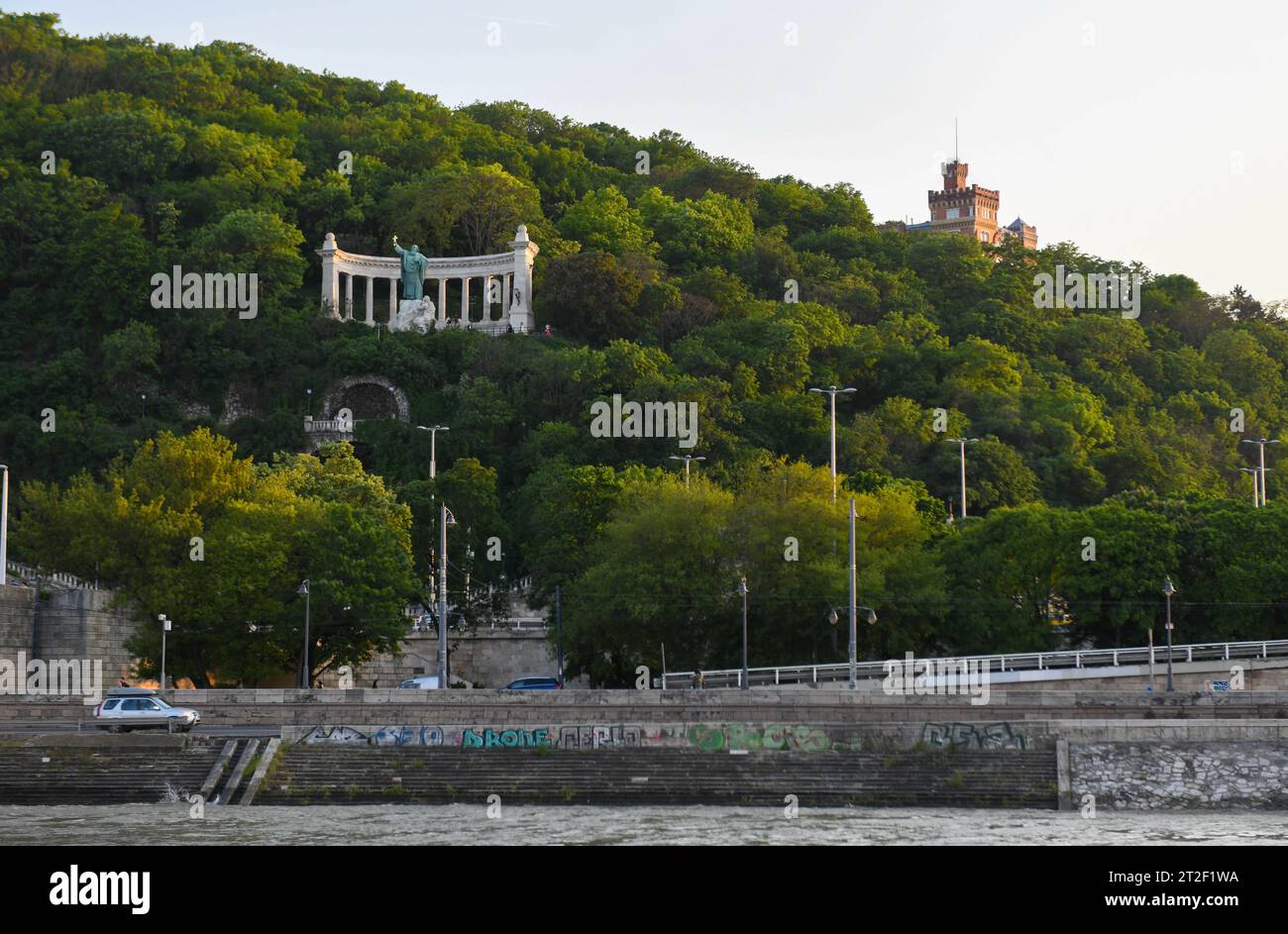 Budapest, Hungary - 20 Mai 2023: St. Gerard Sagredo Statue seen from ...