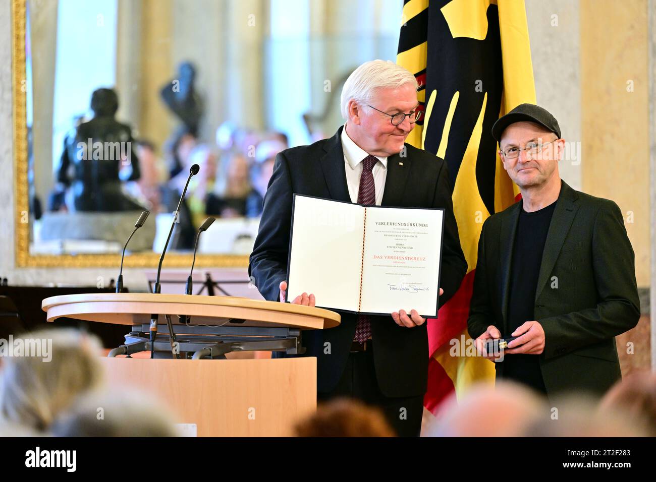 Meiningen, Germany. 19th Oct, 2023. Federal President Frank-Walter ...