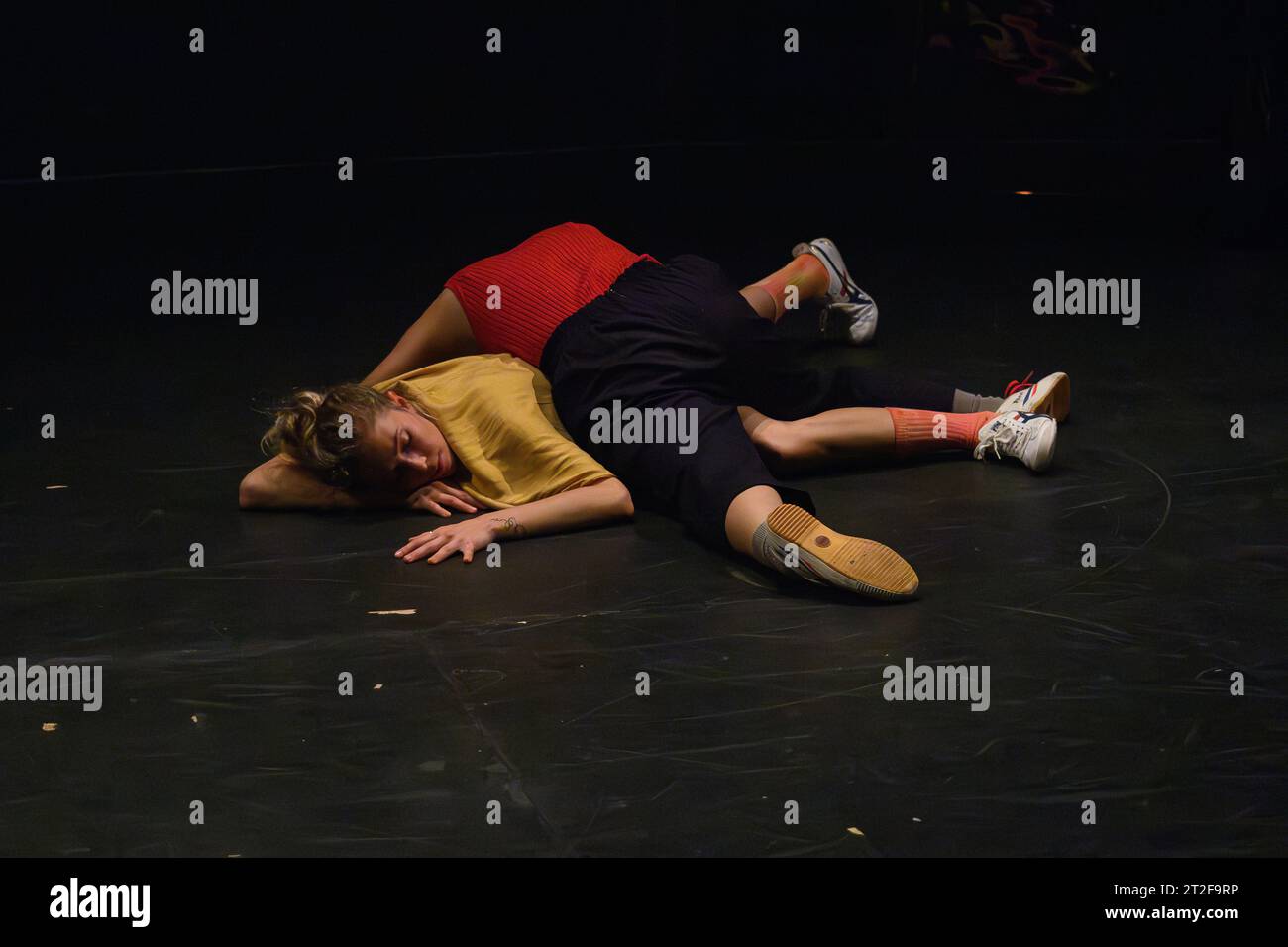 London, UK, 18th October 2023, Dancers Yu-Chien Chang and Laura Lorenzi ...