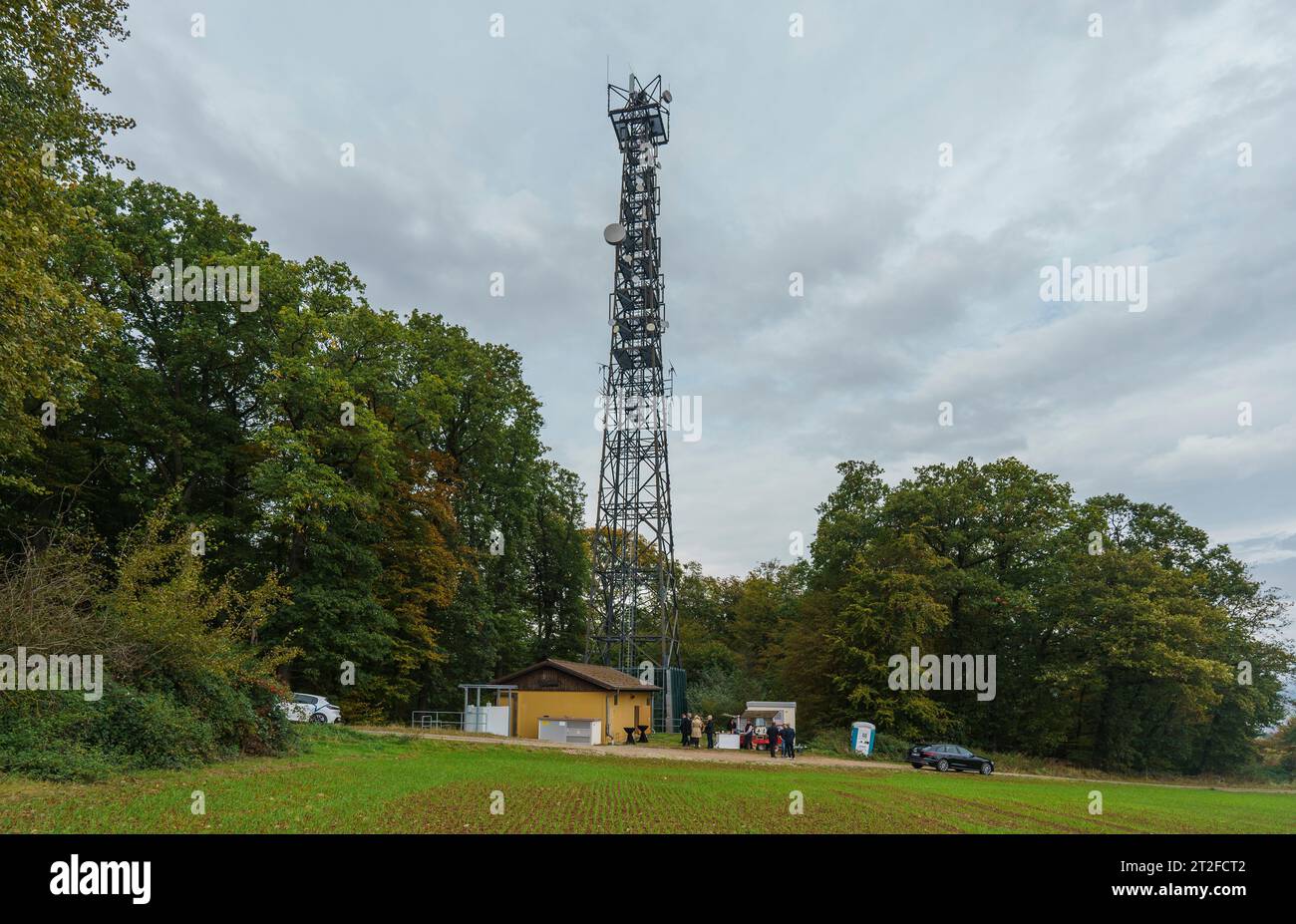 100 meters height hi-res stock photography and images - Alamy
