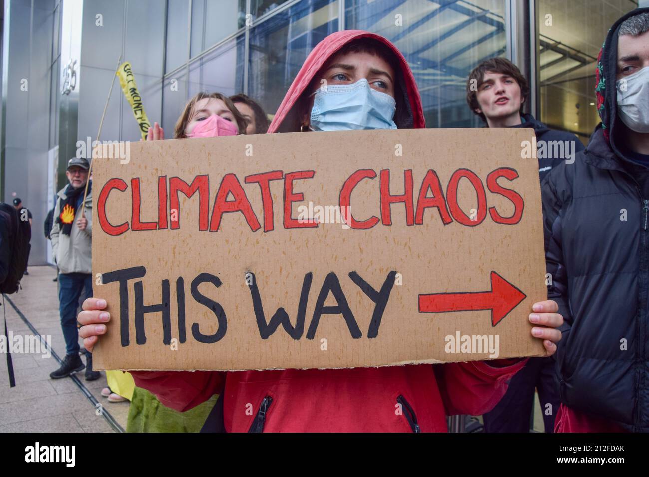 London, England, UK. 19th Oct, 2023. Protesters block the entrance to ...