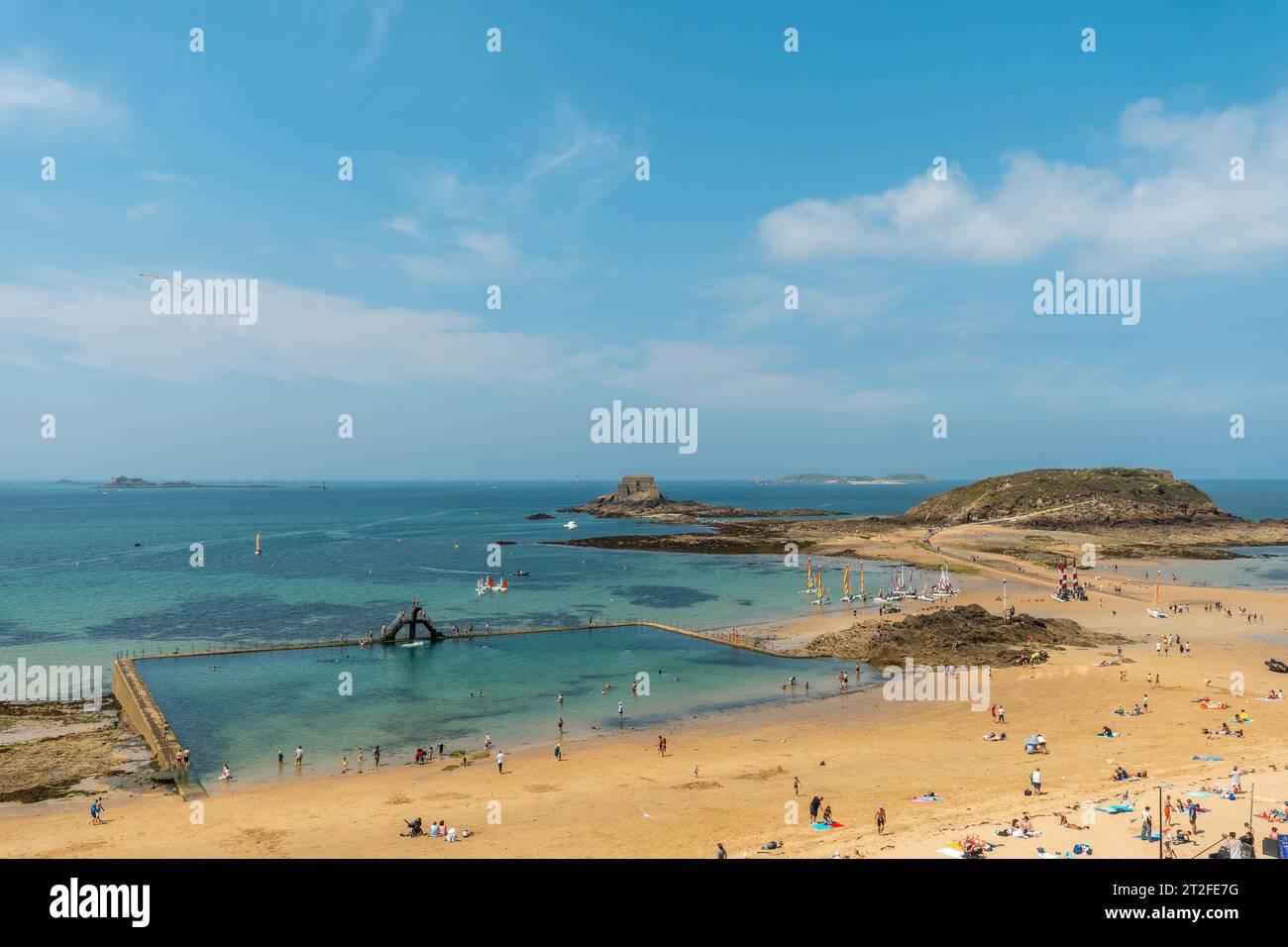 Natural pool at the Plage de Bon-Secours Saint-Malo in French Brittany ...