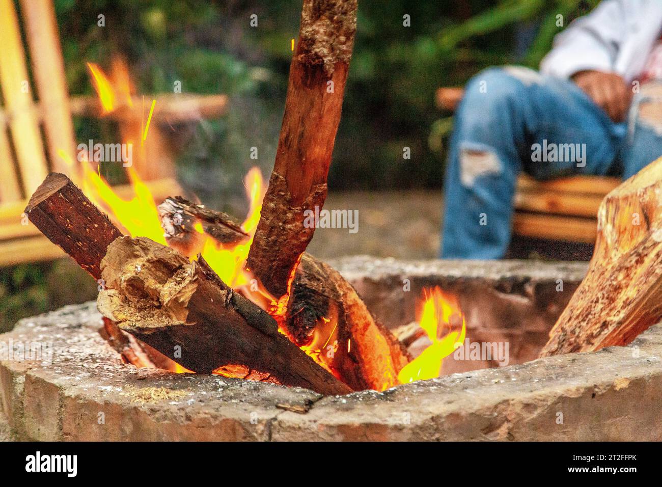 Yojoa Lake, Honduras Â», December 2019: A campfire in a natural hotel ...