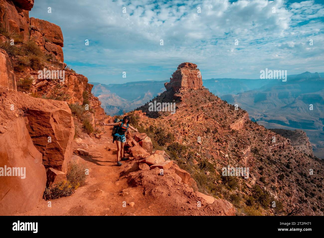 The beautiful descent of the South Kaibab Trailhead. Grand Canyon ...