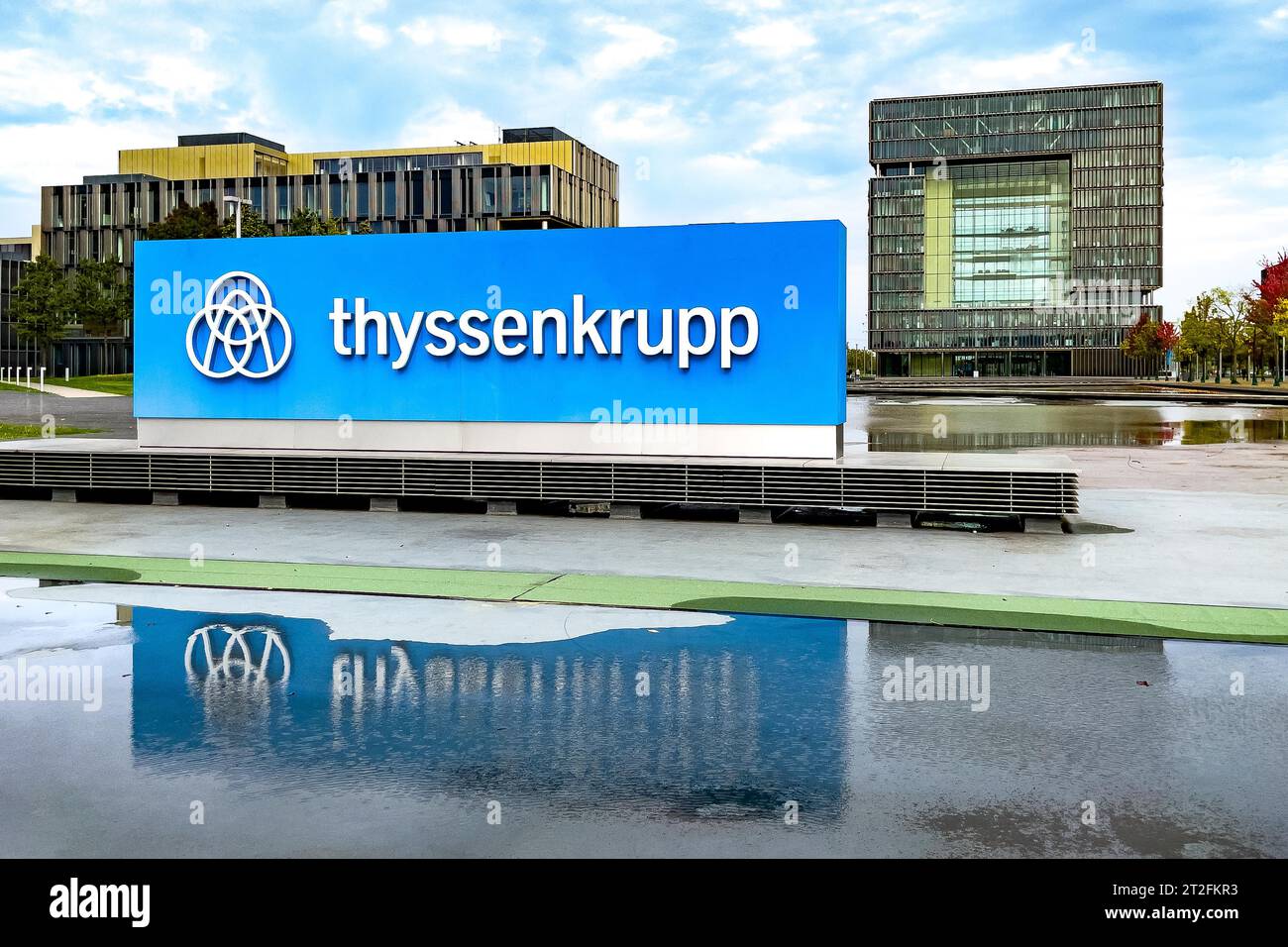 Logo thyssen krupp thyssenkrupp hi-res stock photography and images - Alamy