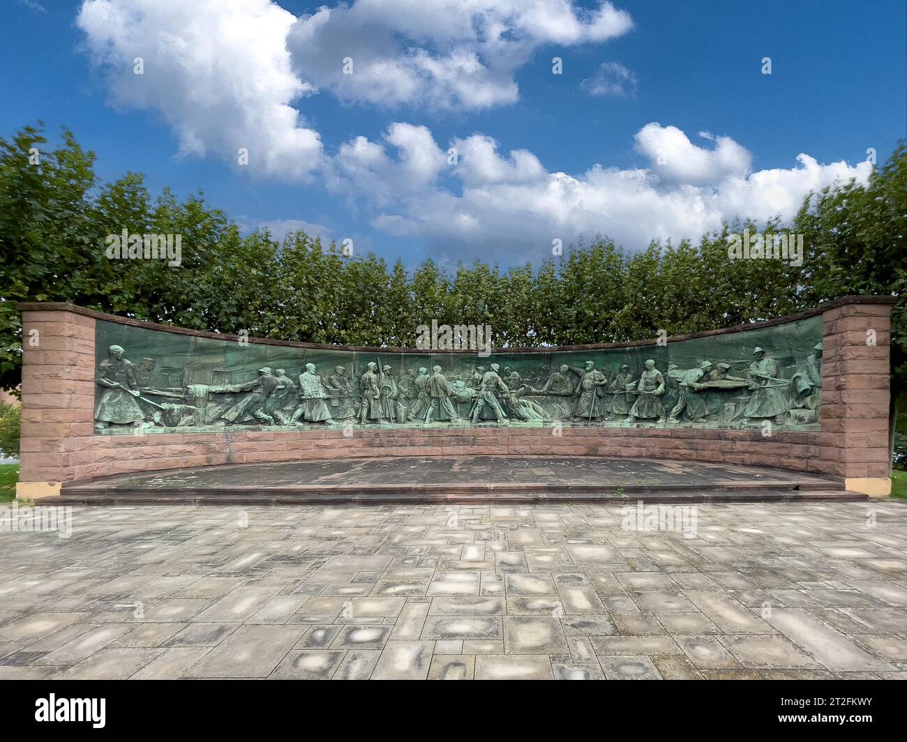 Crucible Casting Monument Monument in the form of panorama semicircle ...