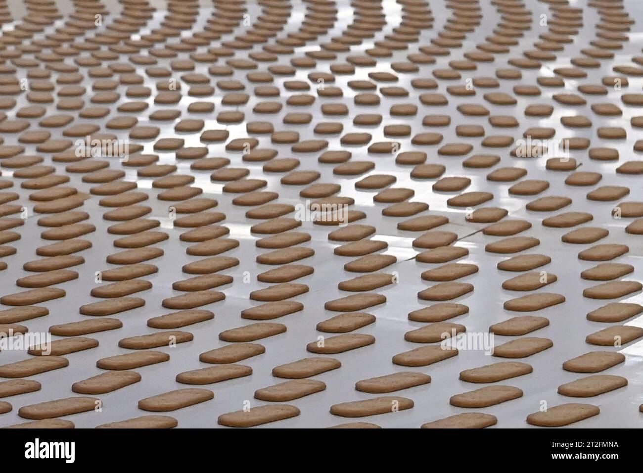 Mondelez factory hi-res stock photography and images - Alamy