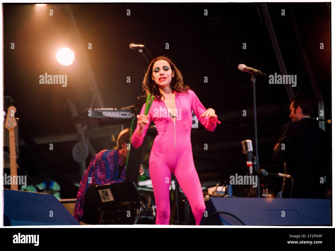 Glastonbury festival stage main Cut Out Stock Images & Pictures - Alamy