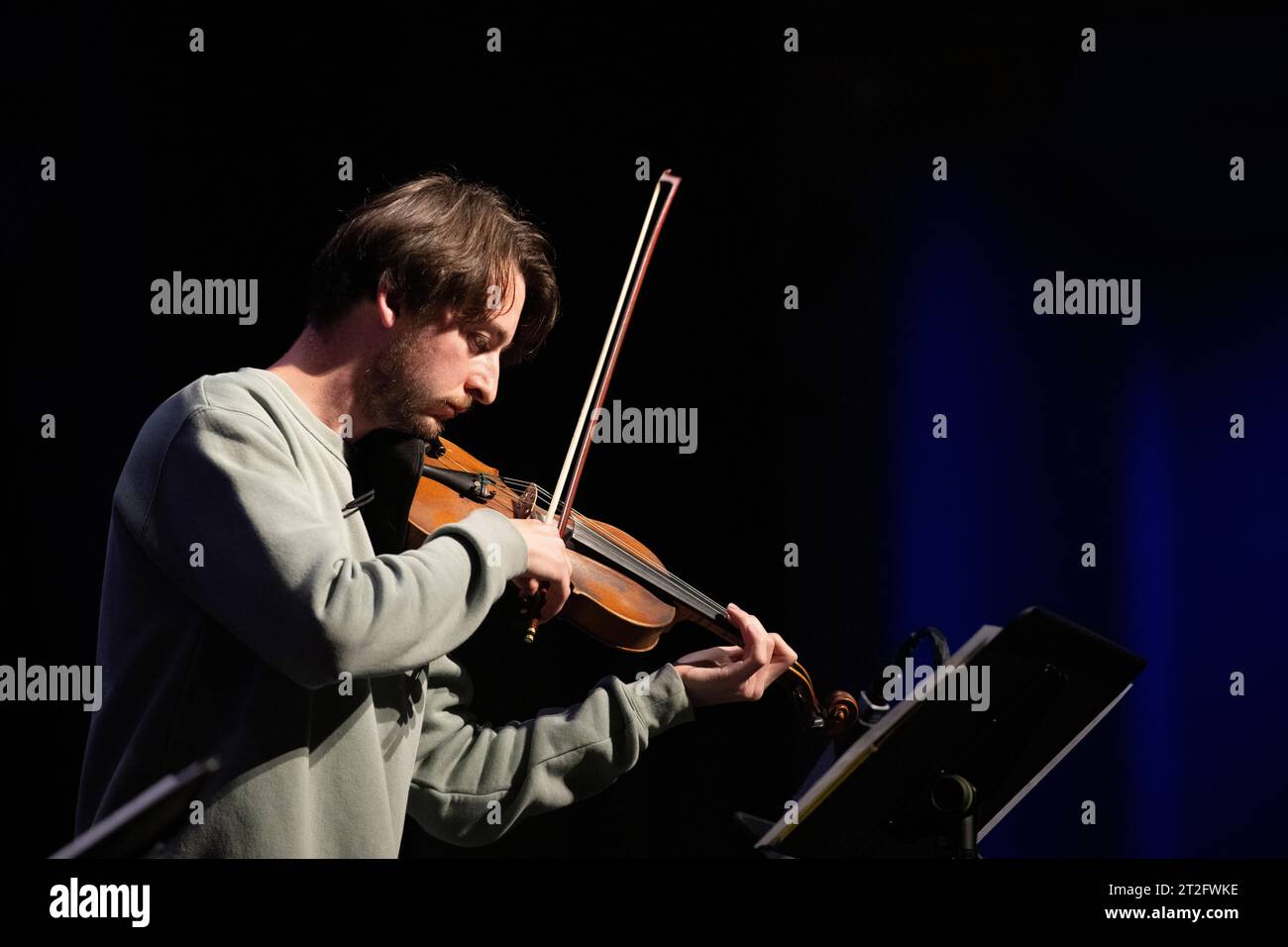 Dominic Ingham plays violin with Jonny Mansfield Quintet, Scarborough ...