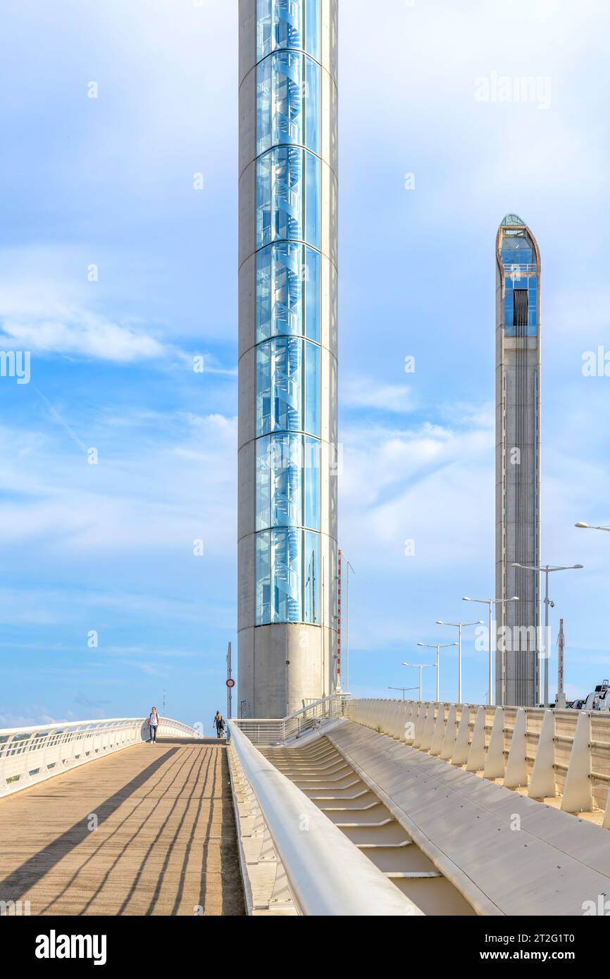 The Pont Jacques Chaban-Delmas bridges the Garonne in Bordeaux. The ...
