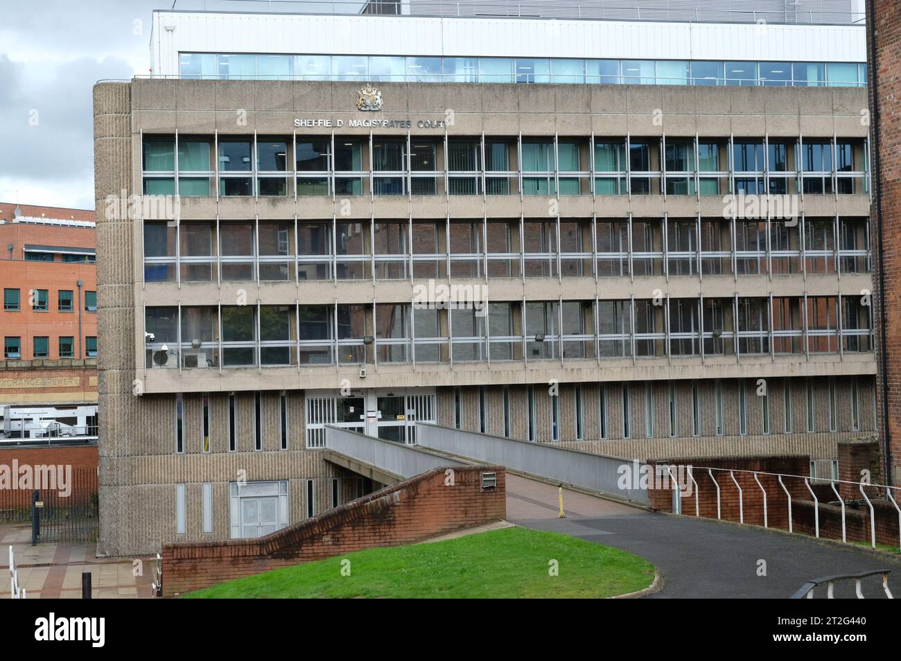 Court buikding hi-res stock photography and images - Alamy