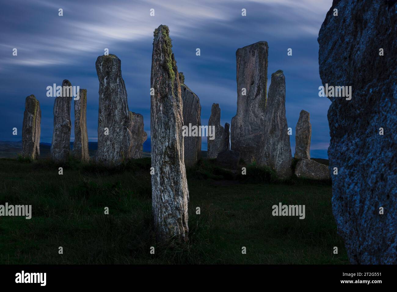 The Callanish Stones are a mysterious and awe-inspiring megalithic ...