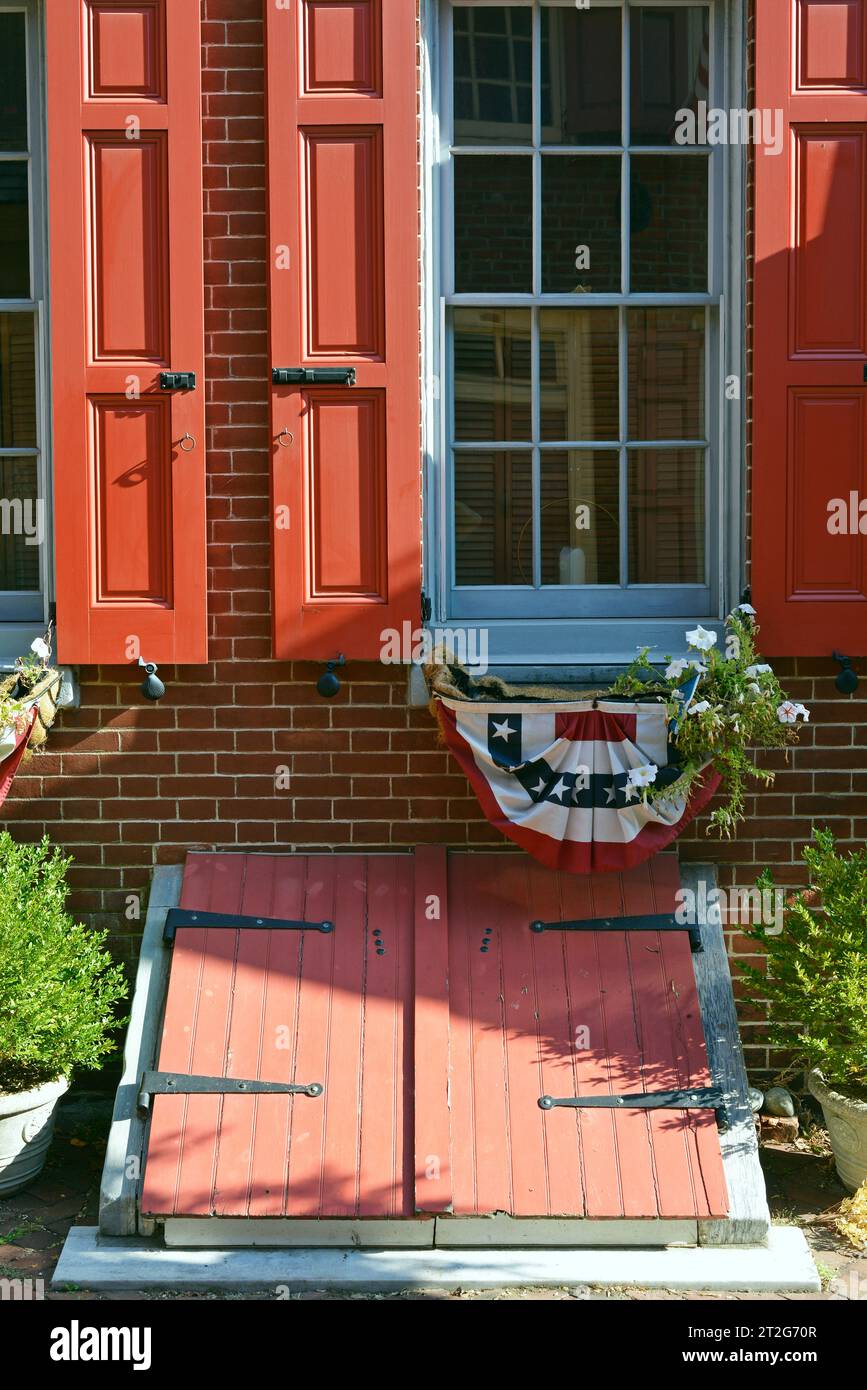 Elfreth s Alley, the oldest residential street in the country, National ...