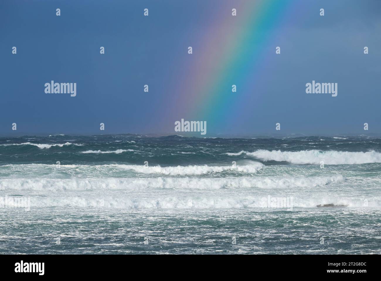 Ocean waves rainbow hi-res stock photography and images - Alamy