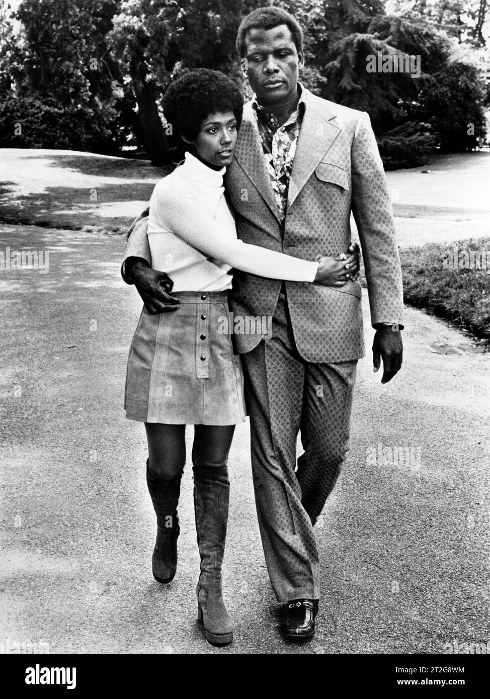 Esther Anderson, Sidney Poitier, on-set of the film, "A Warm December ...