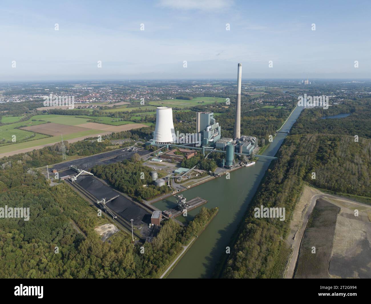 Aerial drone view of Bergkamen Power Station, Kraftwerk Heil, Kraftwerk ...