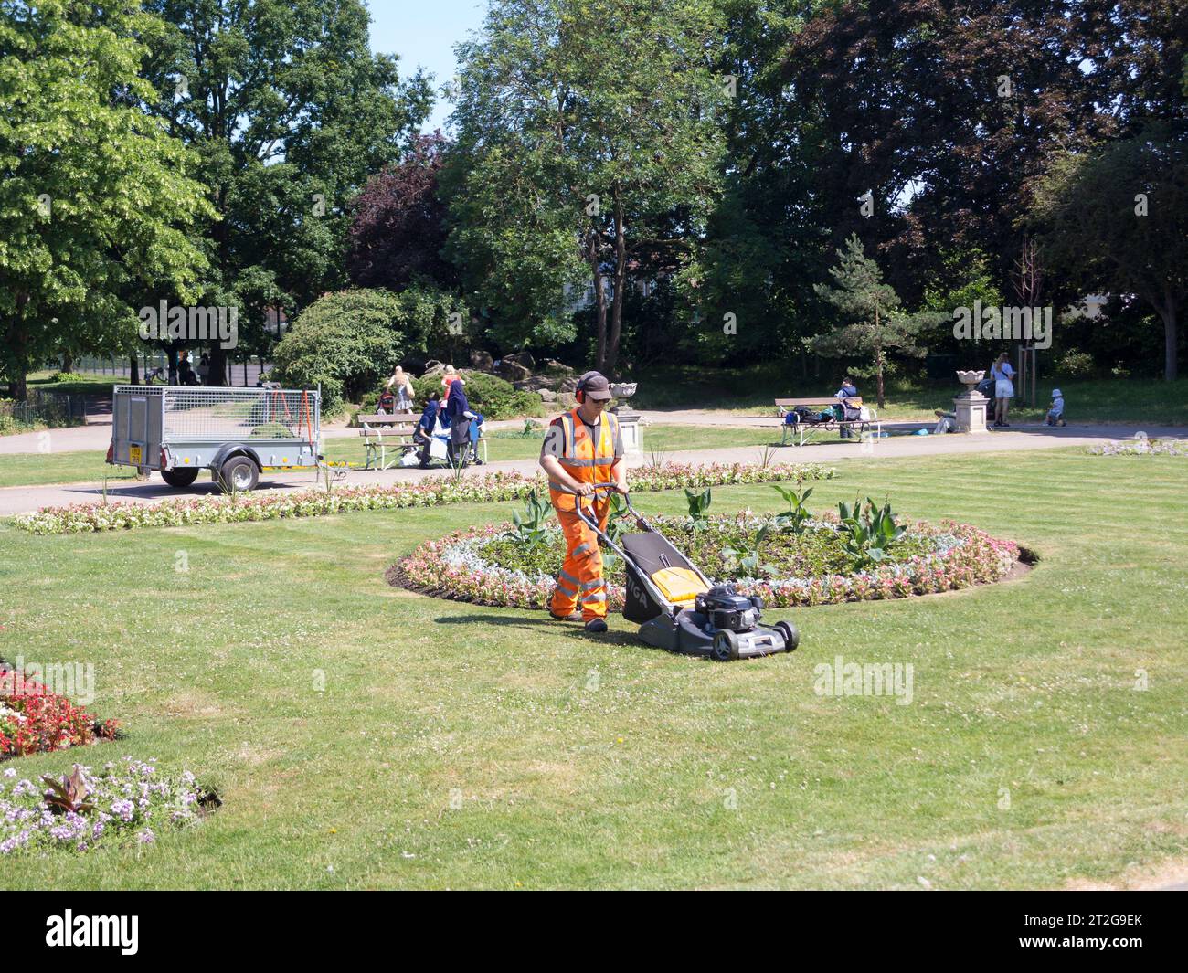 A gardener at Lloyd park, London, England Stock Photo - Alamy