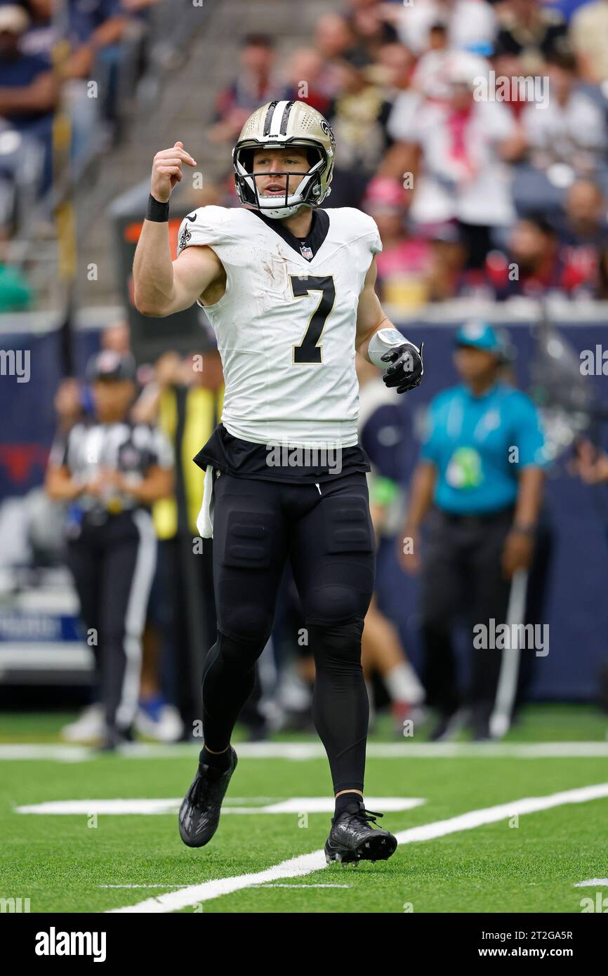 New Orleans Saints quarterback Taysom Hill (7) during an NFL football ...