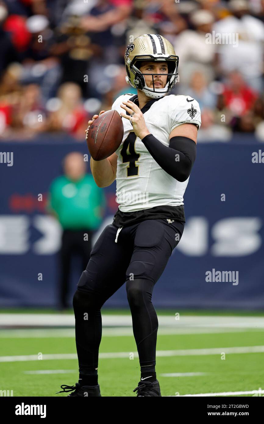 New Orleans Saints quarterback Derek Carr (4) during an NFL football ...