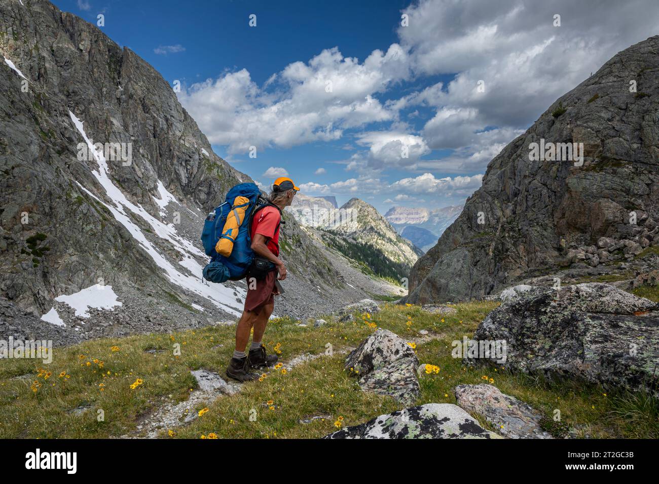 Cube rock pass hi-res stock photography and images - Alamy