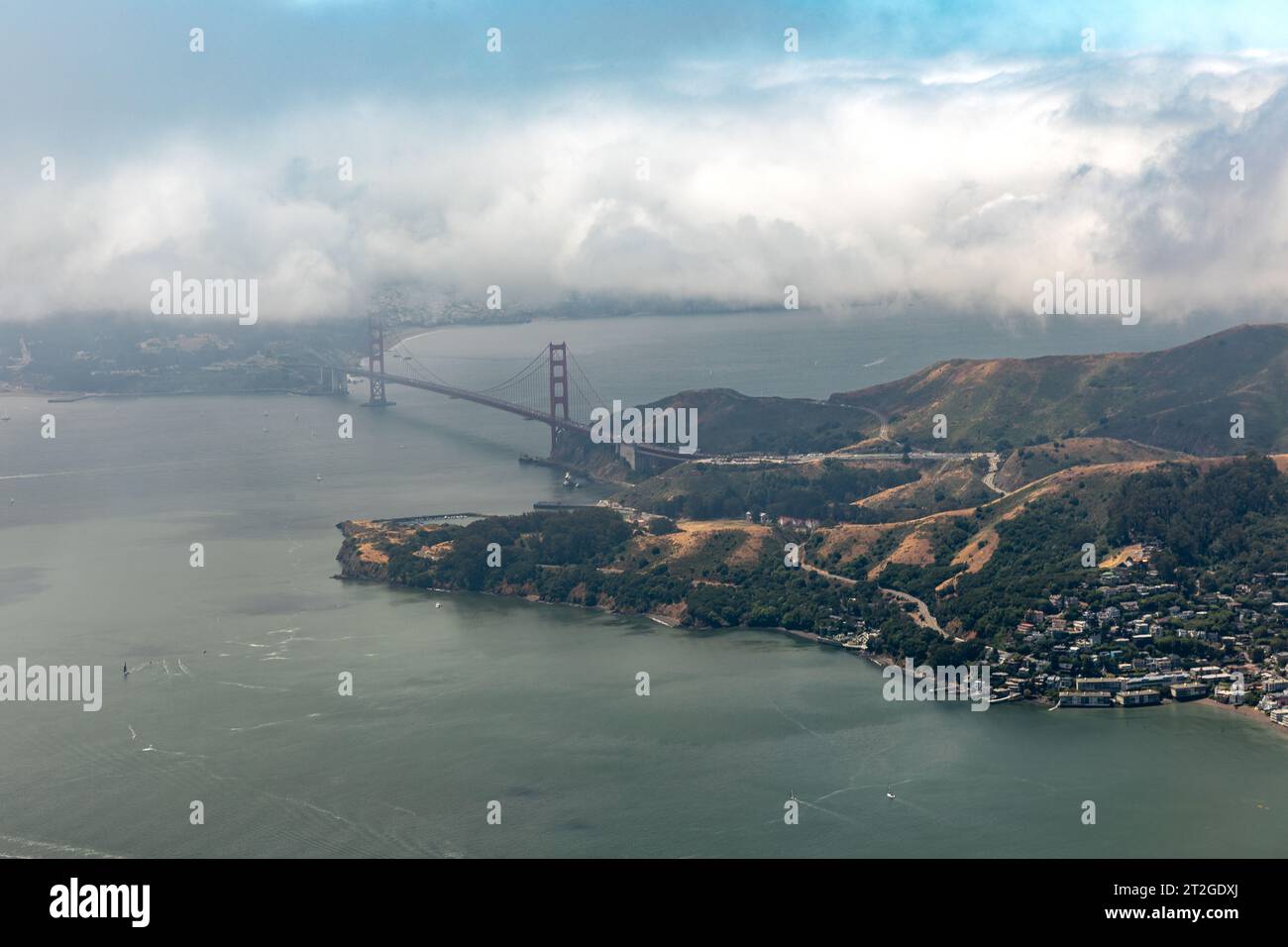 Aerial view of golden gate bridge hi-res stock photography and images ...