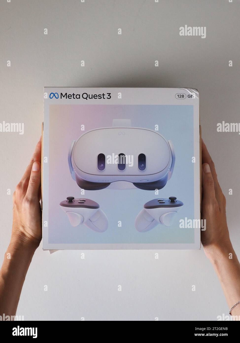 Meta quest 3 hi-res stock photography and images - Alamy