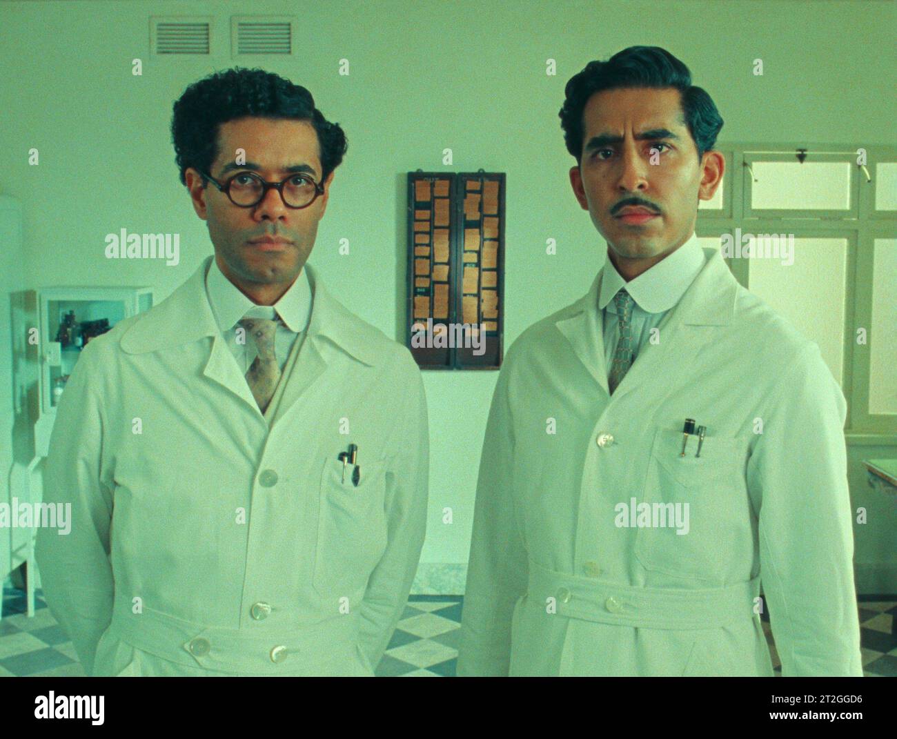 THE WONDERFUL STORY OF HENRY SUGAR, from left: Richard Ayoade, Dev ...