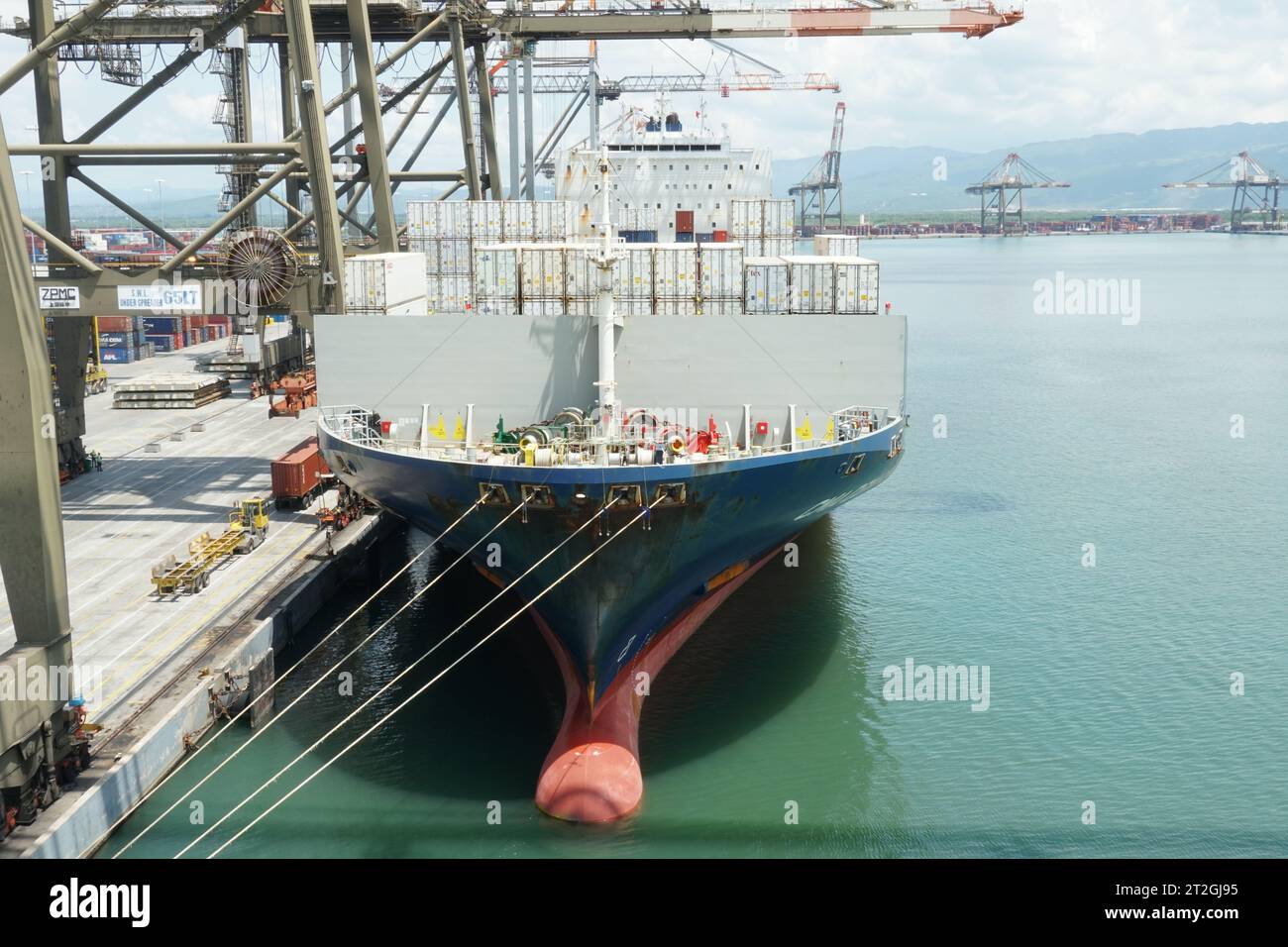 Fully loaded vessel with reefer containers viewed from bow and forward ...