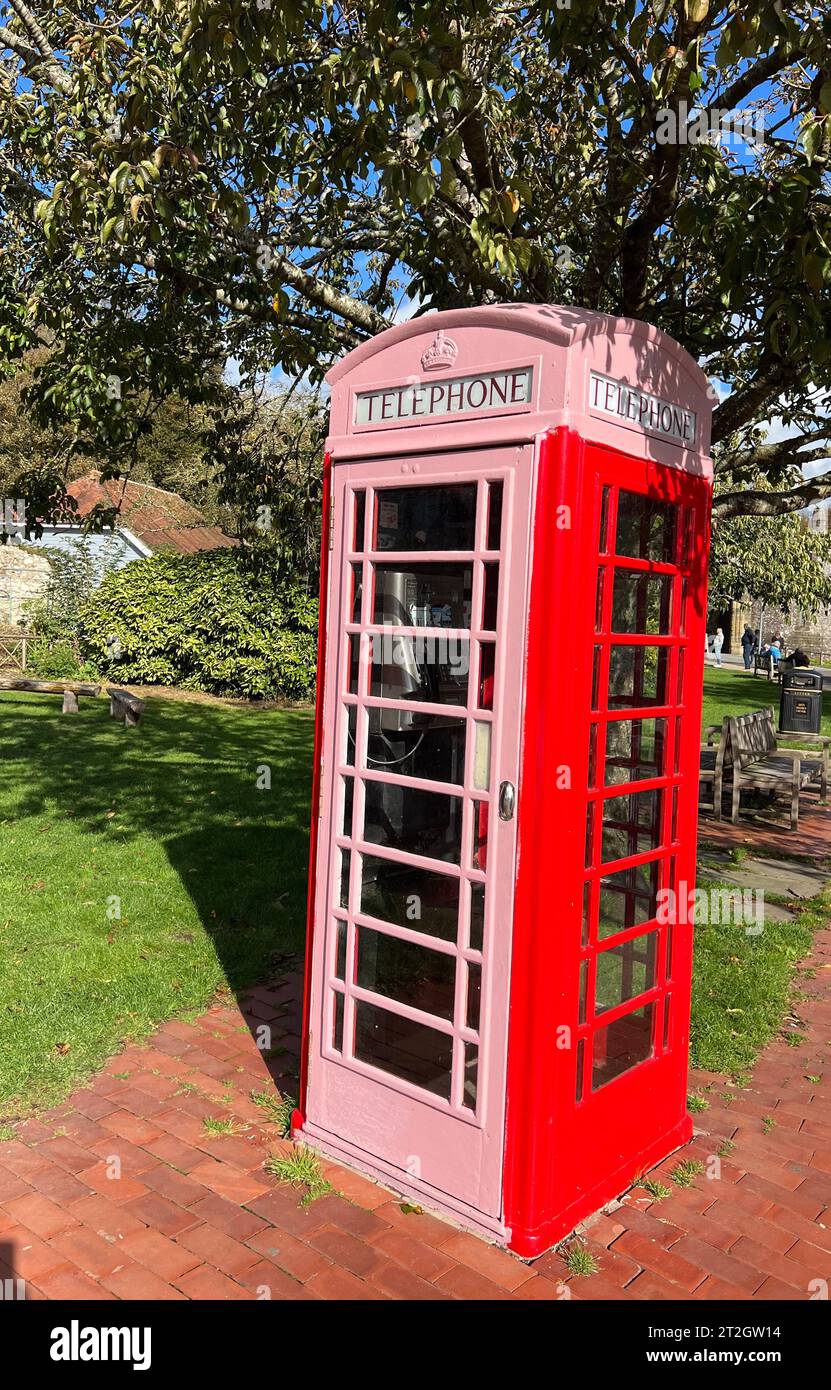 Abuse of a red kiosk Stock Photo - Alamy