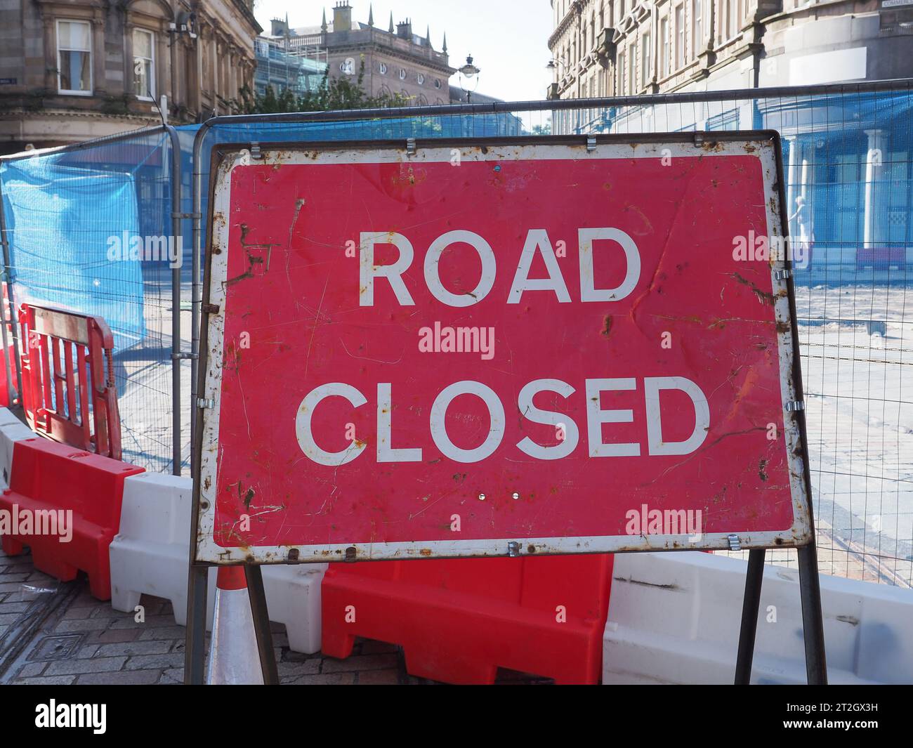 road closed deviation road sign Stock Photo - Alamy