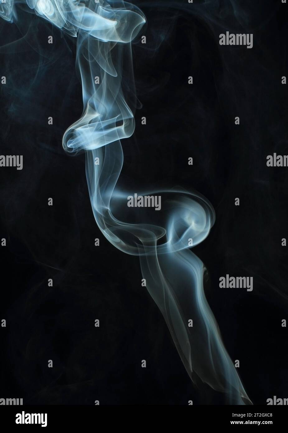 Abstract white smoke texture on black background Stock Photo - Alamy