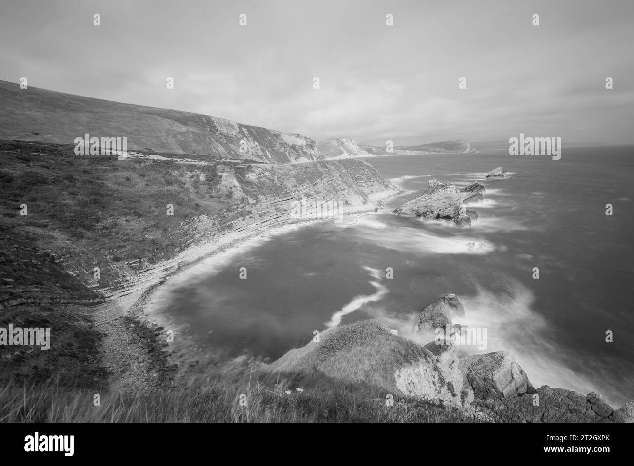 Jurassic coast cliff rocks Black and White Stock Photos & Images - Alamy