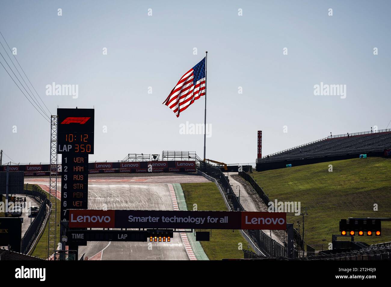 Austin, Etats Unis. 19th Oct, 2023. Austin circuit ambiance EEUU flag ...