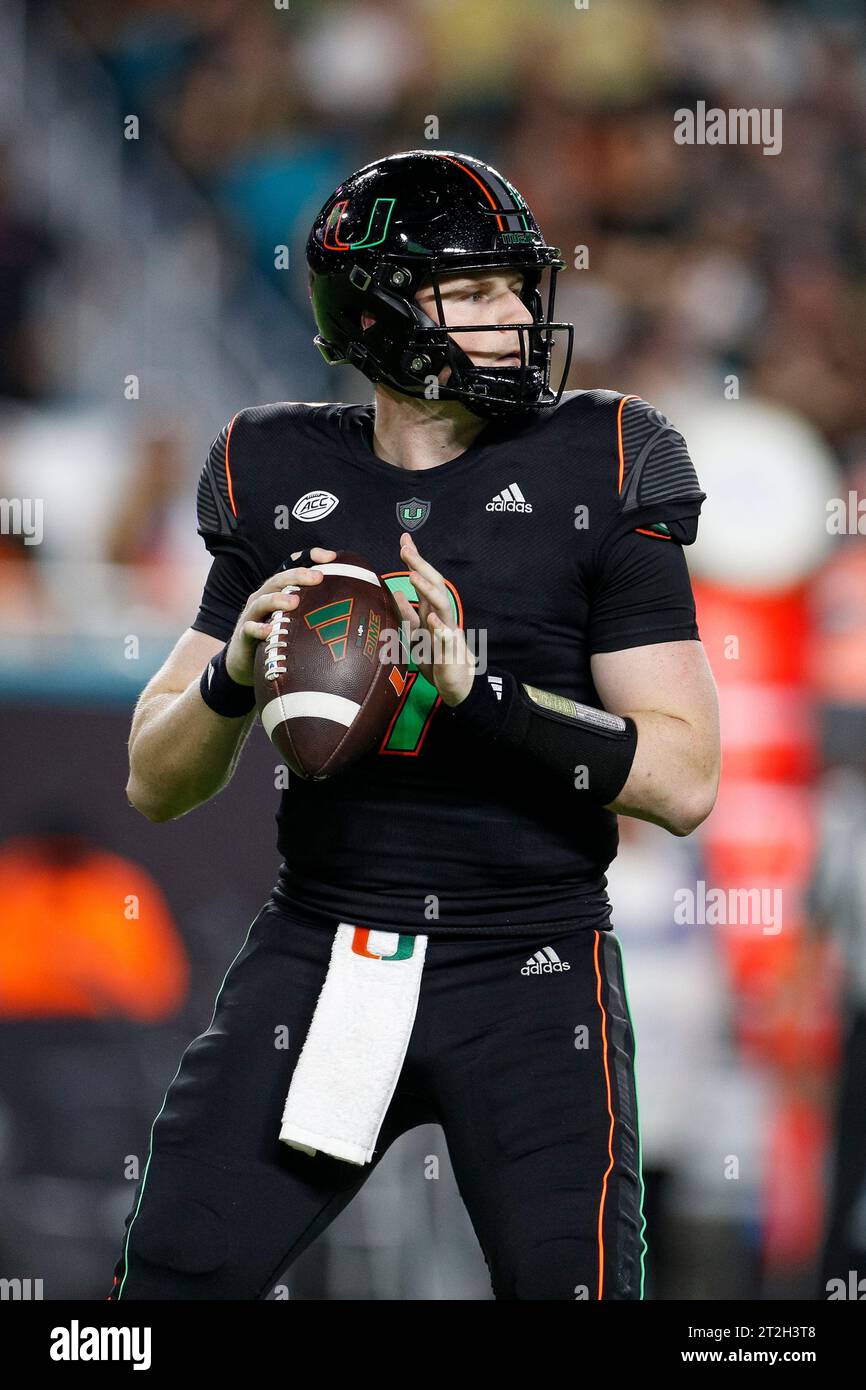 Miami Hurricanes quarterback Tyler Van Dyke (9) looks for an open ...