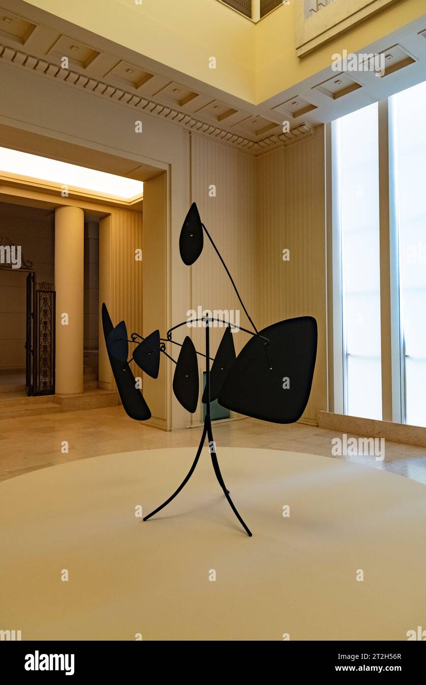 Alexander Calder, Joan Miro, Space in Motion, Museu, Casa and Parque de ...