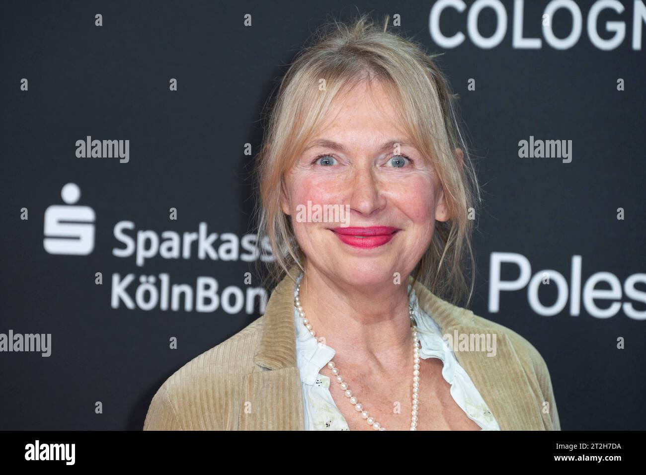 v.l. Therese HAEMER, Hämer, Schauspielerin, Roter Teppich, Red Carpet ...