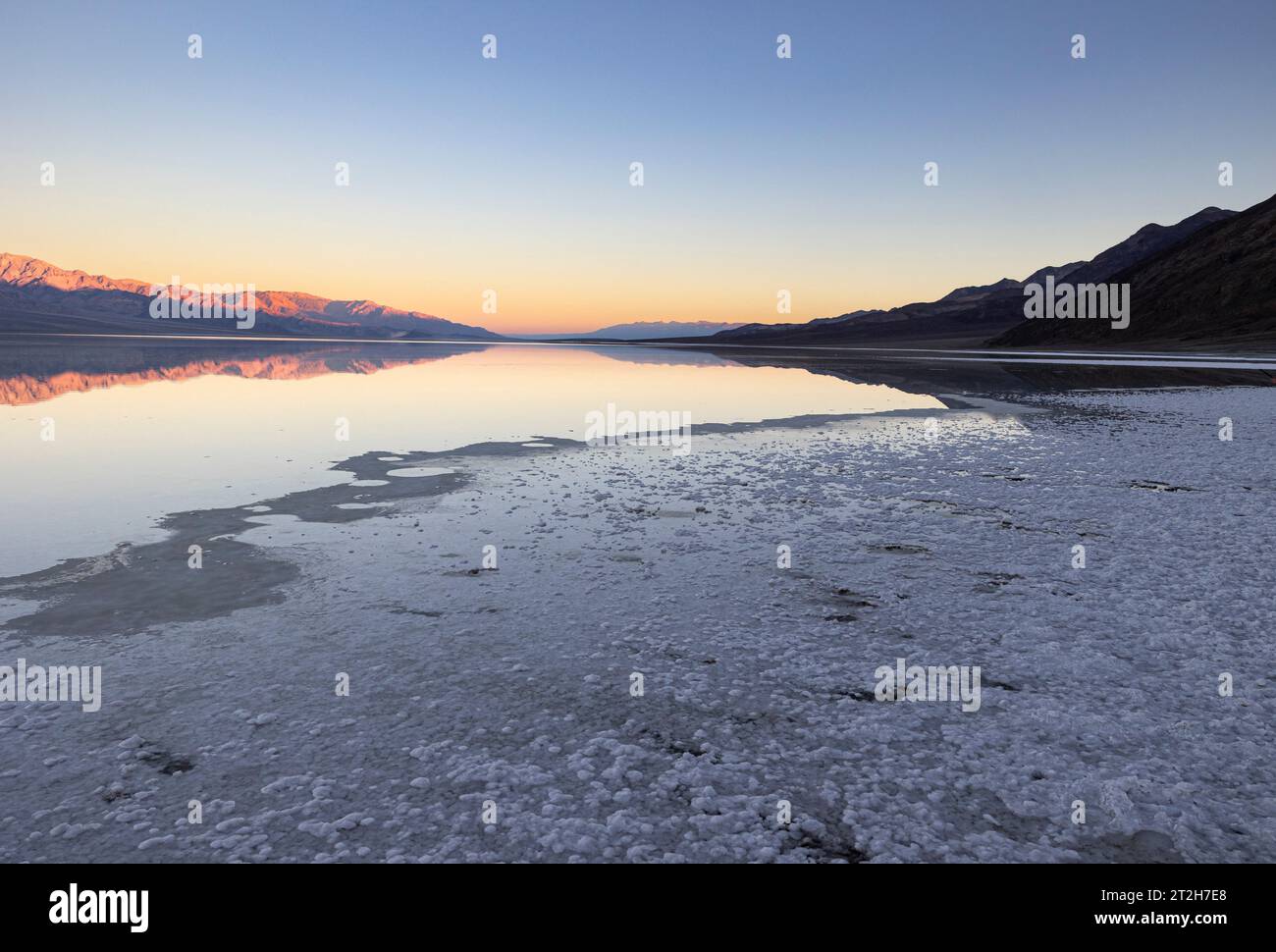 Flooding in Badwater Basin in Death Valley Stock Photo - Alamy