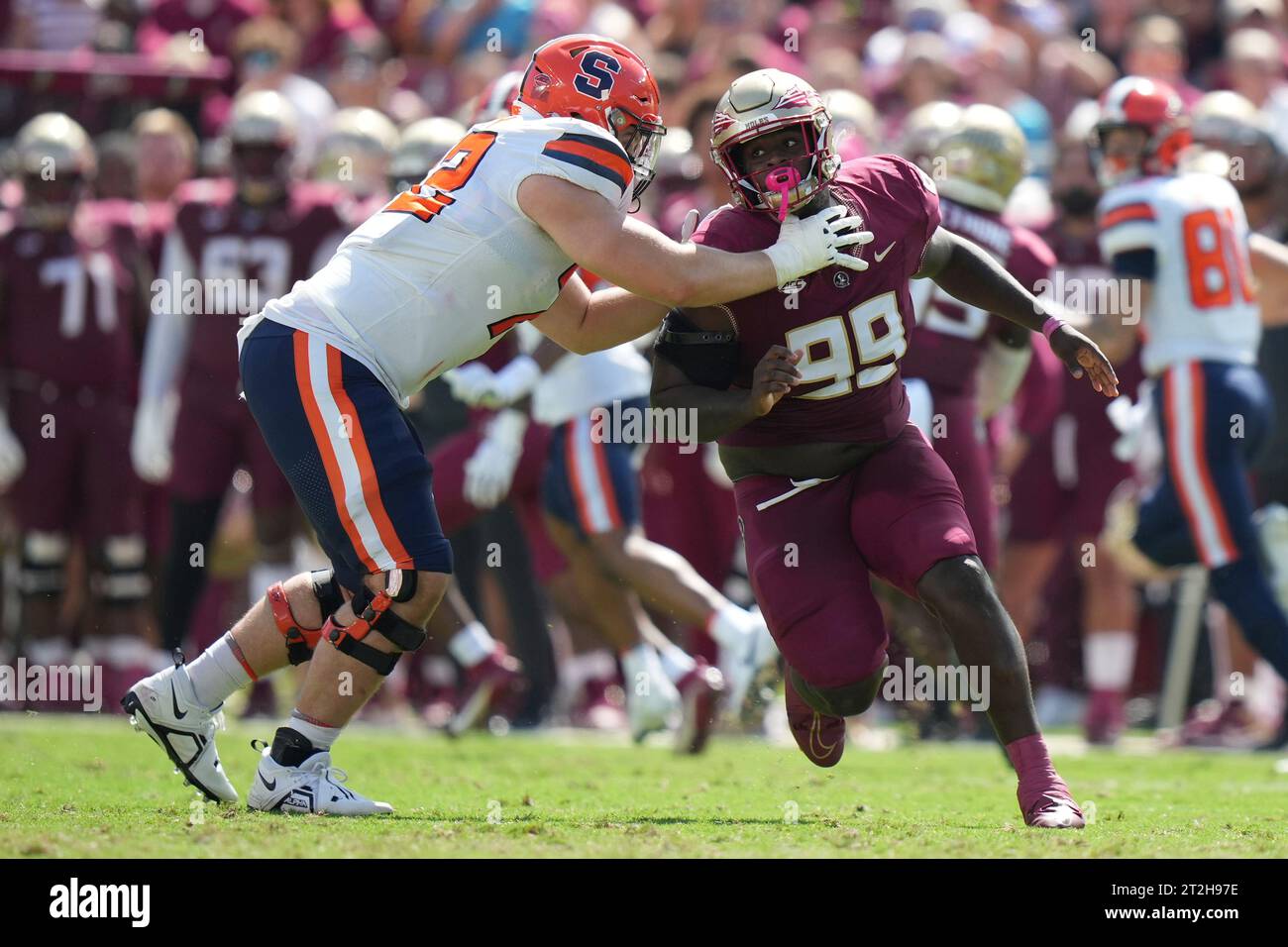 TALLAHASSEE, FL - OCTOBER 14: Florida State Seminoles defensive lineman ...