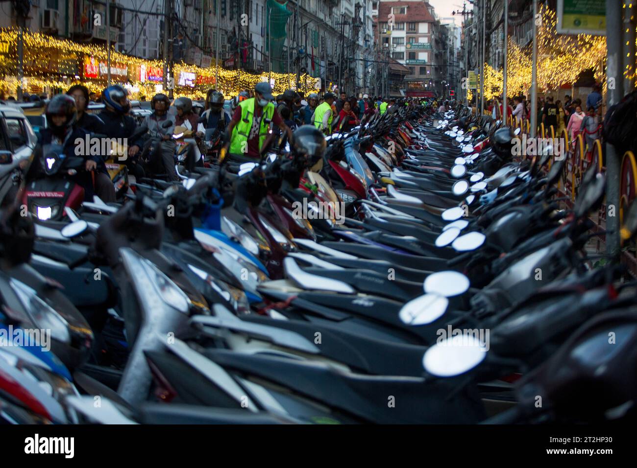 Kathmandu, Nepal. 19th Oct, 2023. Shoppers are pictured at a market ...