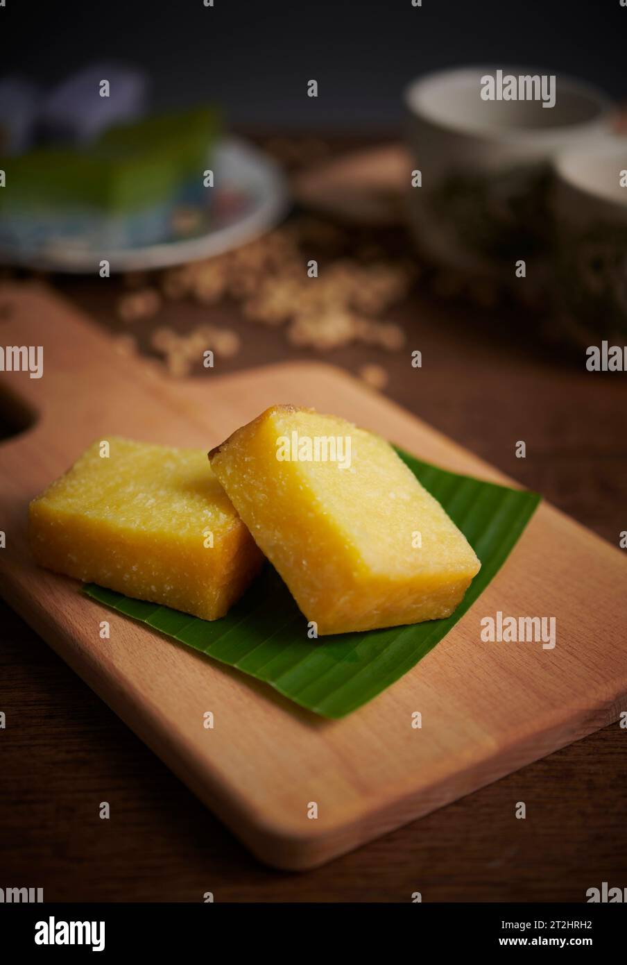 Peranakan Nyonya kuih (Kuih Bengka / Tapioca) is delight dessert food ...