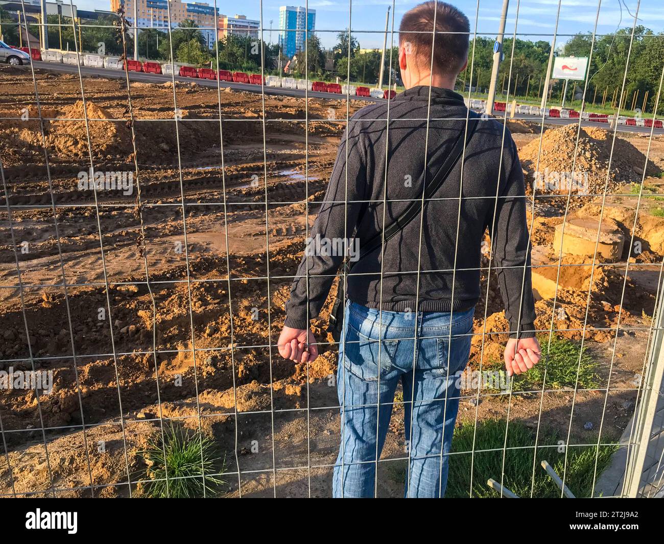 Style over fence hi-res stock photography and images - Alamy