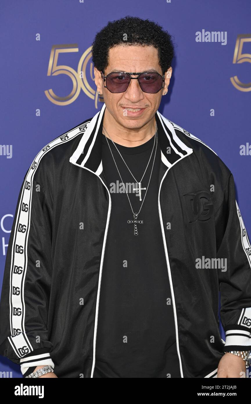 Kid capri hi-res stock photography and images - Alamy