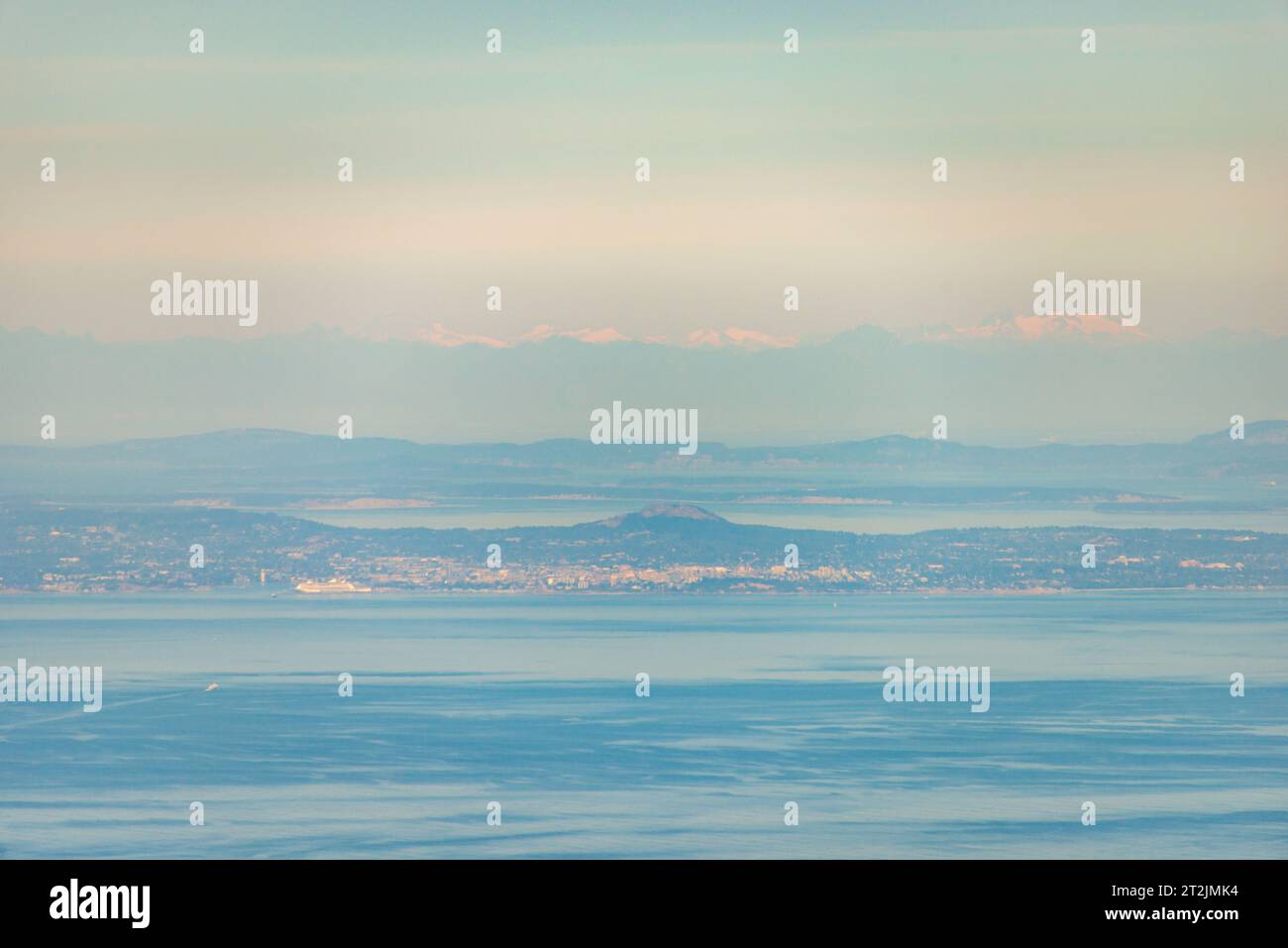 Hurricane Ridge in Olympic National Park Stock Photo - Alamy