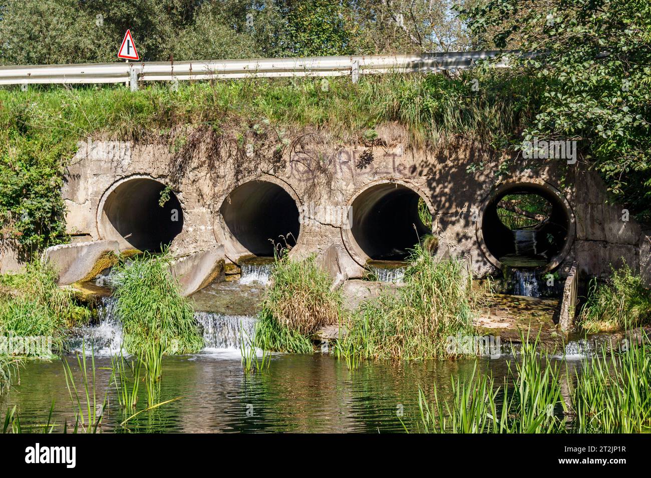 Culvert system hi-res stock photography and images - Alamy
