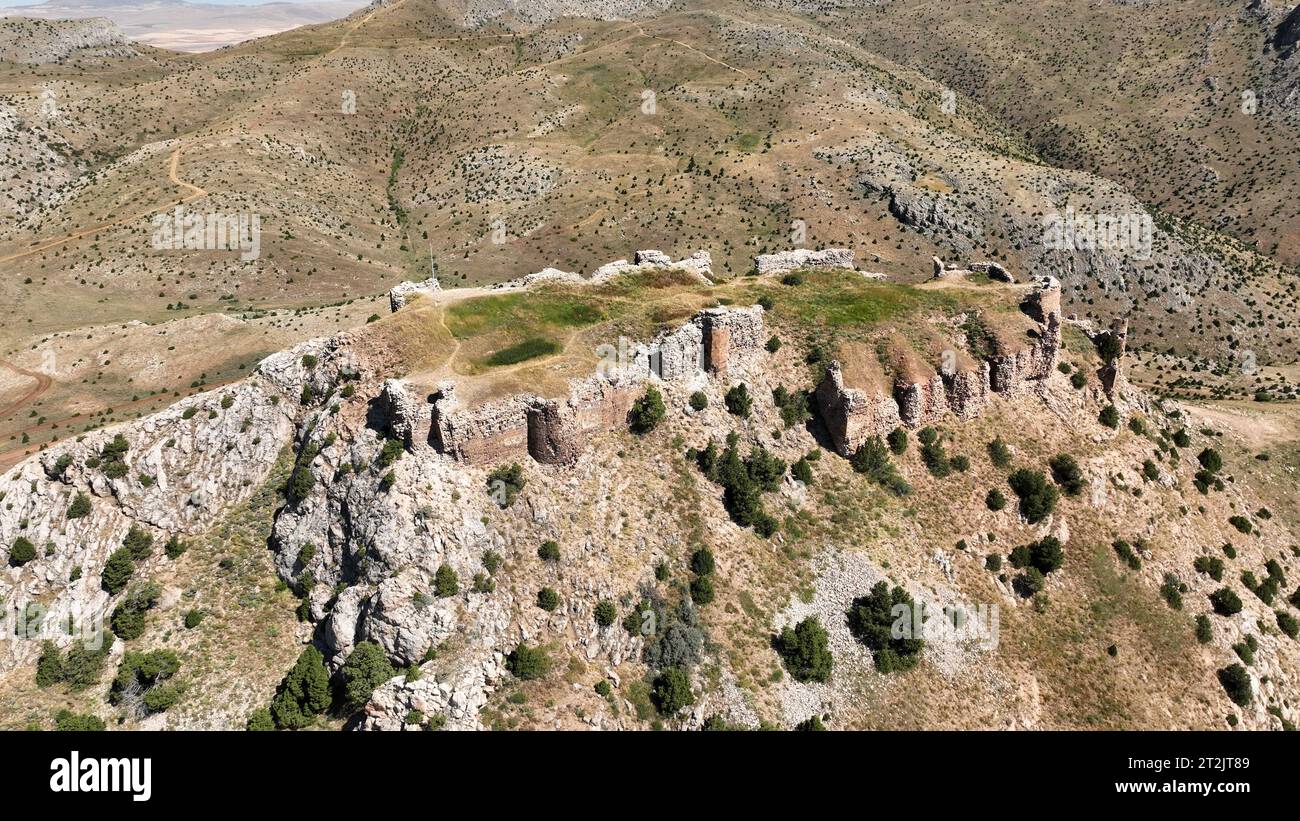 Melikgazi Castle is located in the Pinarbasi district of Kayseri ...