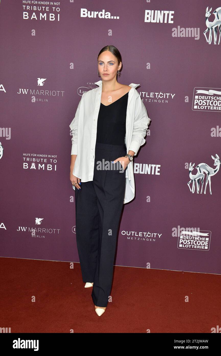 Elena Carriere bei der Ankunft Tribute to Bambi in Berlin 19.10. 2023 ...