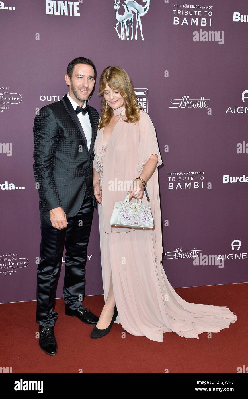 Marcel Remus und Nastassja Kinski bei der Ankunft Tribute to Bambi in ...
